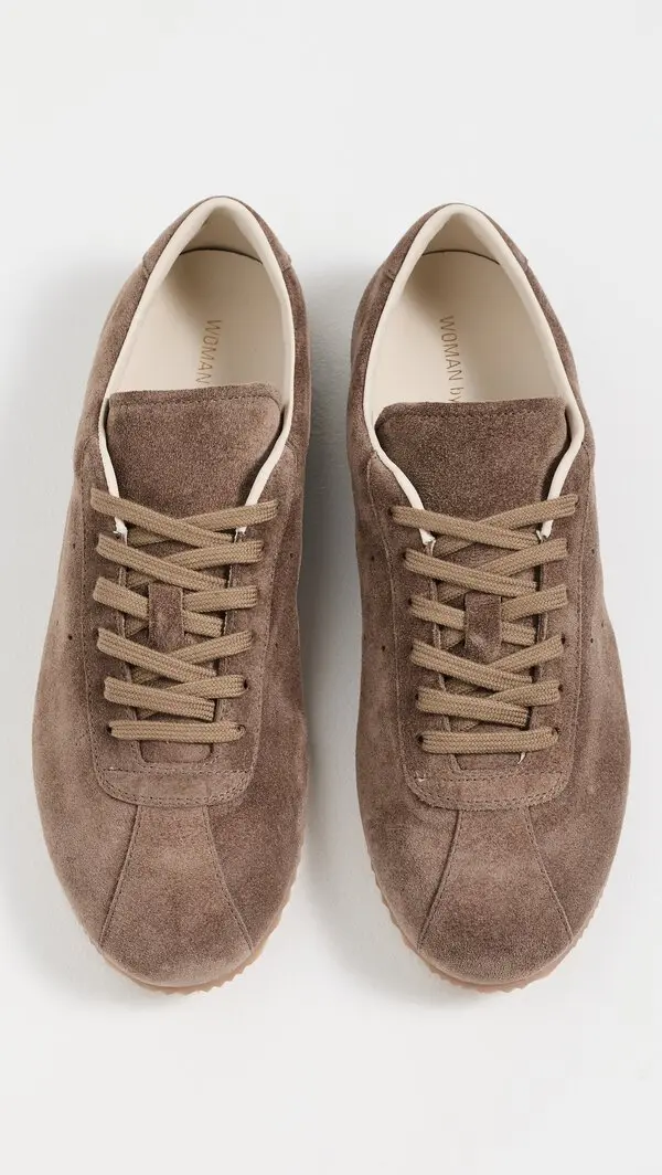 COMMON PROJECTS Suede Lace-up Sneakers - Tan