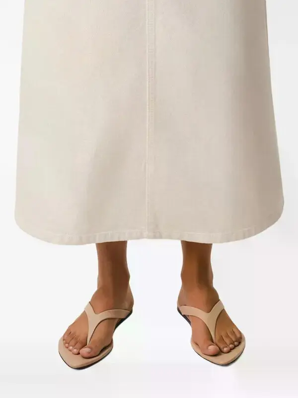 Ami Lamb Leather Pointed Toe Flip Flops