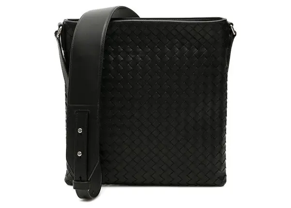 Bottega Veneta Intrecciato Weave Messenger Bag - Black