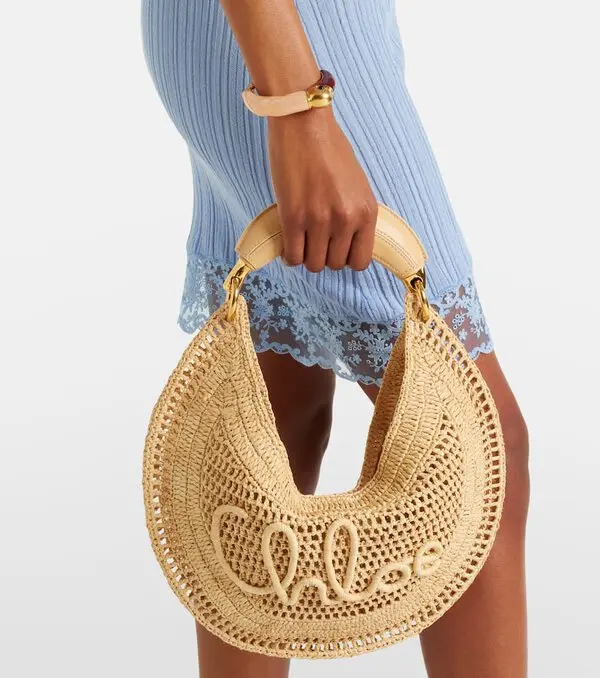 Chloé Banana Raffia Shoulder Bag - Beige