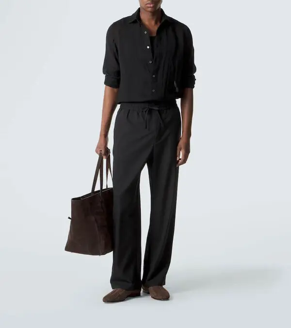 Manolo Blahnik Mario Suede Loafers - Brown
