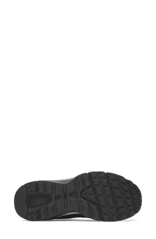Under Armour Ua Tech Runner Sneaker - Black/metallic Silver