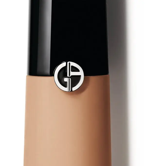 ARMANI Luminous Silk Concealer