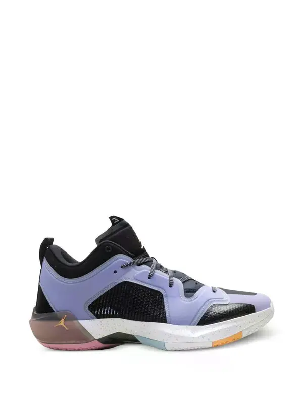 JORDAN Air 37 Low Logo Sneakers - Purple