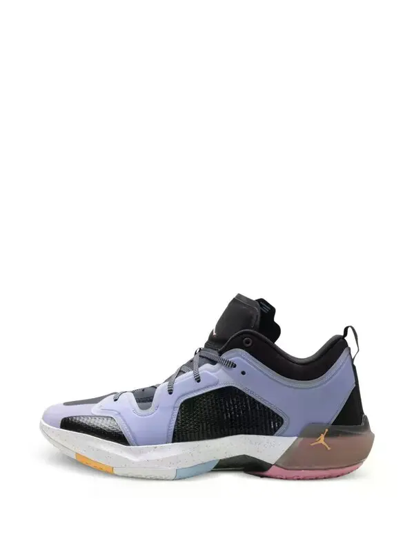 JORDAN Air 37 Low Logo Sneakers - Purple