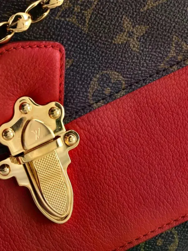 LOUIS VUITTON Victoire Handbag Monogram Canvas And Leather - Brown