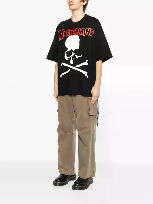MASTERMIND WORLD Skull Graphic T-shirt