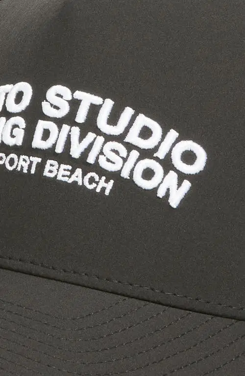 SANTO STUDIO Racing Six-panel Twill Trucker Hat