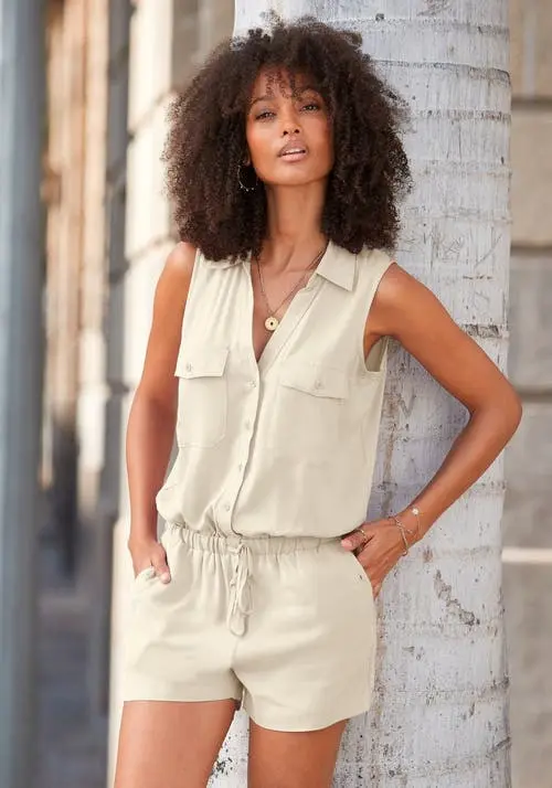 LASCANA Sleeveless Drawstring Romper With Shirt Collar And Pockets