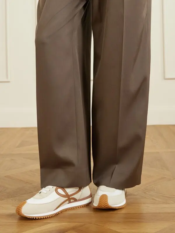 Loewe Flow Runner 2.0 Sneakers - Neutrals