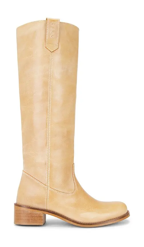 DICO COPENHAGEN Ann Gaucho Boot In Neutral - Light Tan