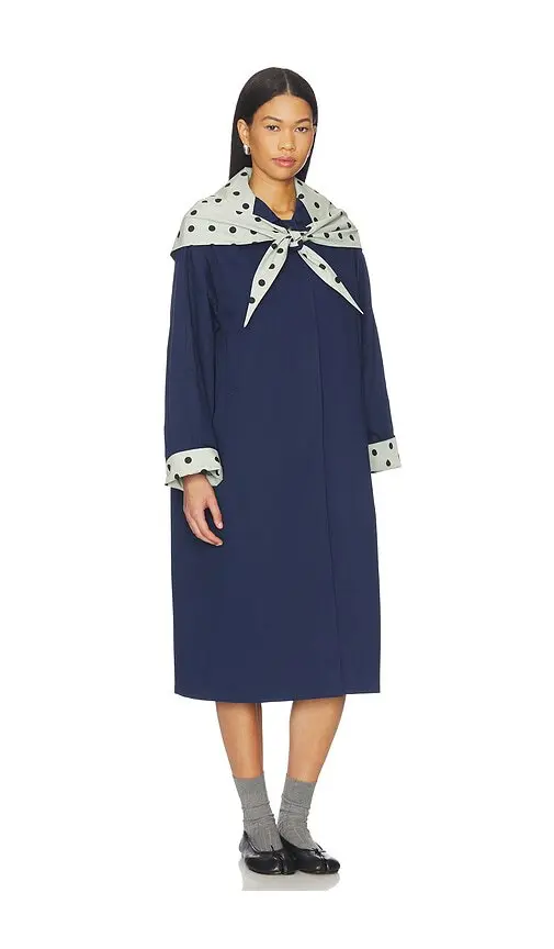 LISA SAYS GAH Olson Trench