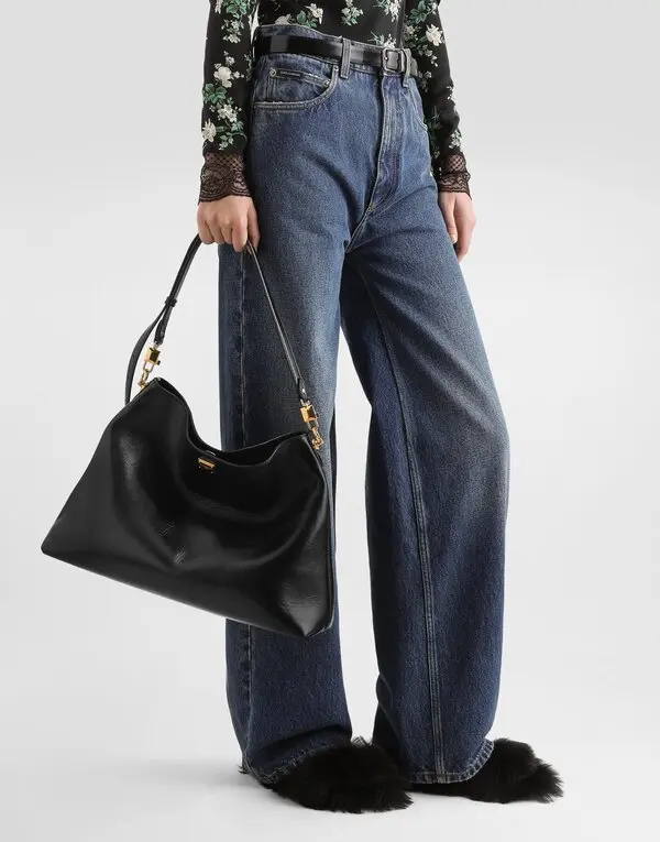 Dolce & Gabbana Large Vittoria Shoulder Bag - Black
