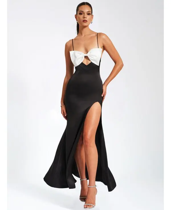 MISS CIRCLE NEW YORK Eleanor Bow Satin Gown - Black