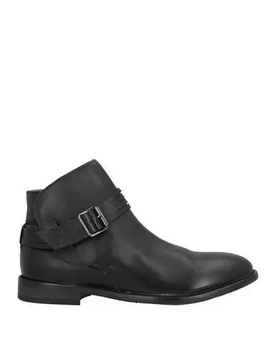 Moma Ankle Boots