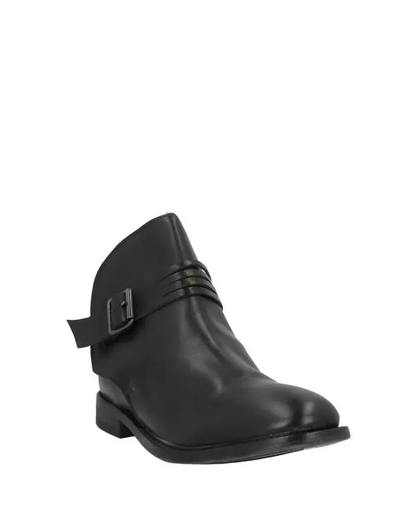 Moma Ankle Boots