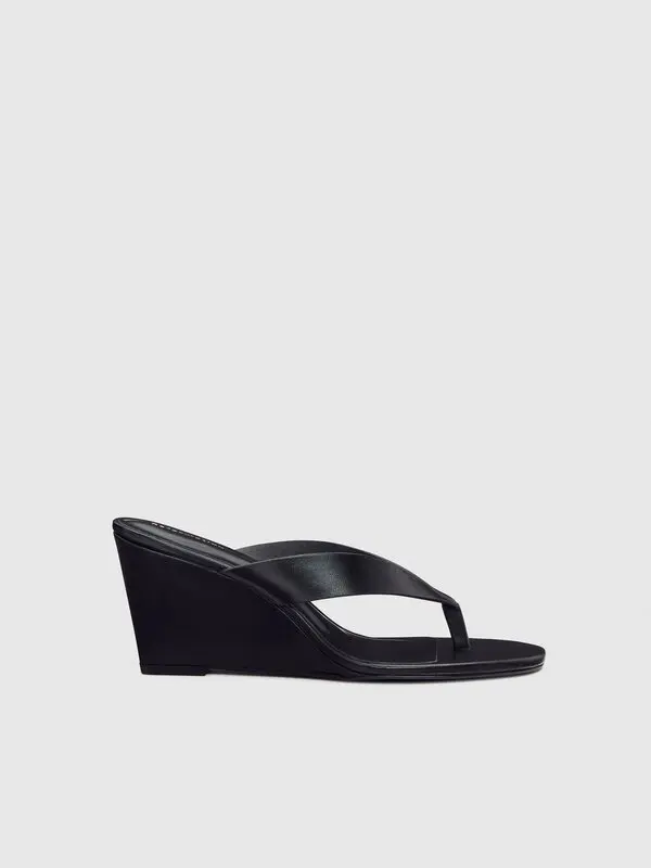 REFORMATION Jessie Wedge Thong Sandals - Black