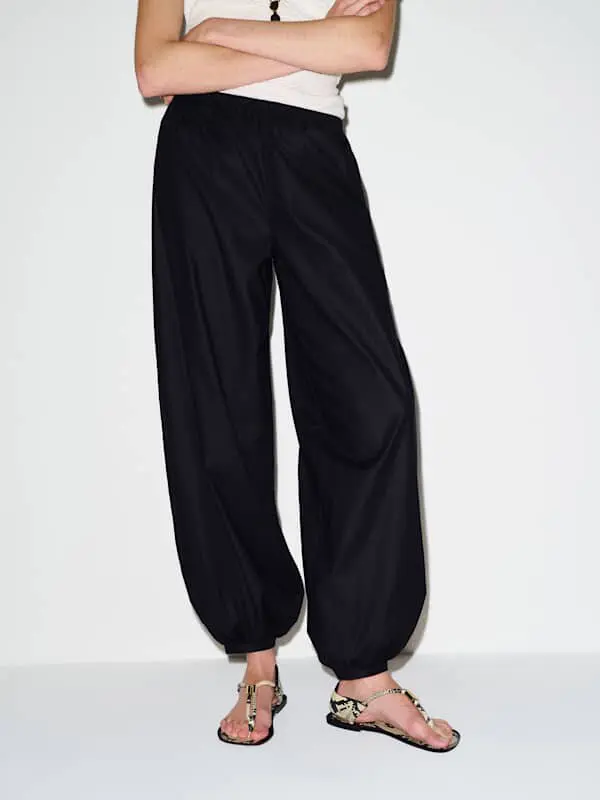 REFORMATION Aven Pant - Black