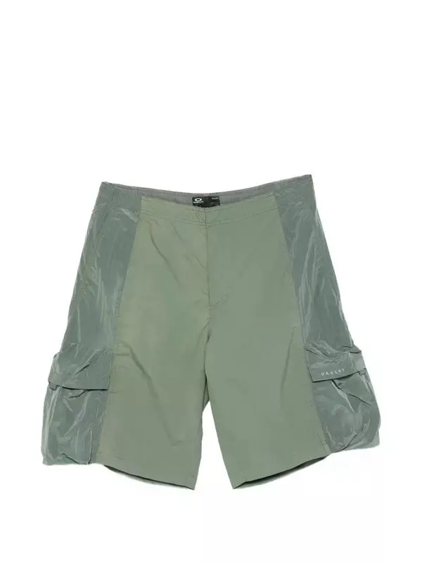 Oakley Panelled Cargo Shorts - Green