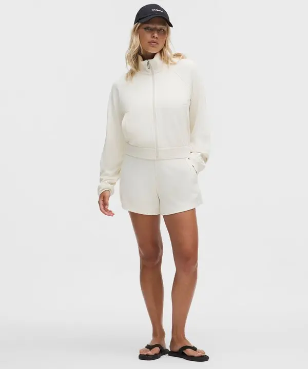 Lululemon Softstreme Pique Mid-rise 4" Short - Light Ivory