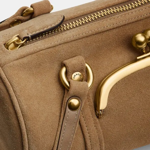 COACH Kisslock Barrel Bag 28 - Brass/soul