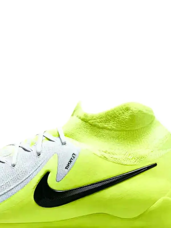 Nike Phantom Luna 2 Pro Lace-up Cleats - Yellow