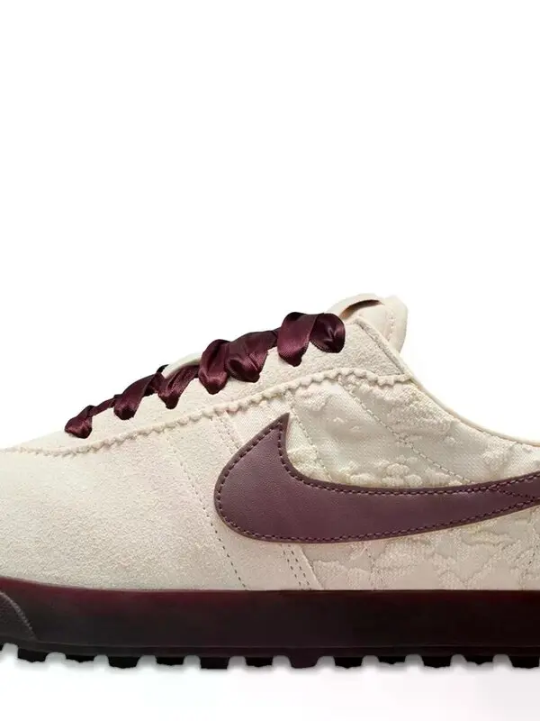 Nike Astrograbber Leather Se Sneakers - Neutrals