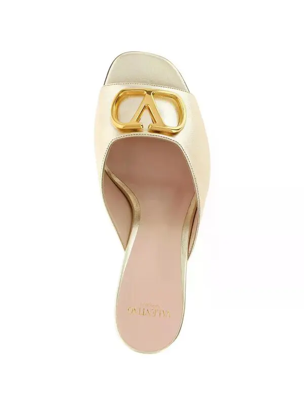 Valentino Garavani Vlogo Signature Sandals - Gold