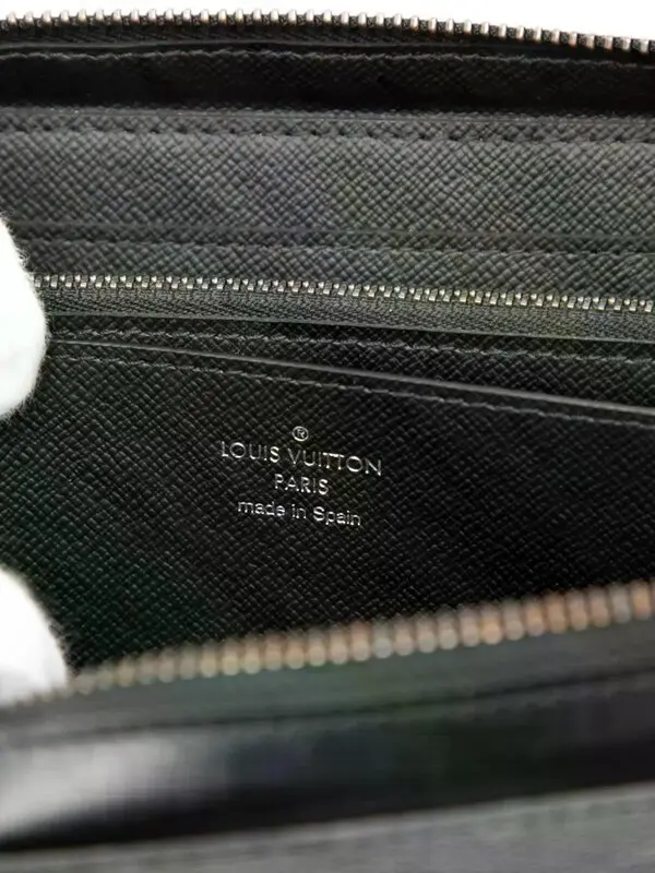 LOUIS VUITTON Zippy Xl Wallet