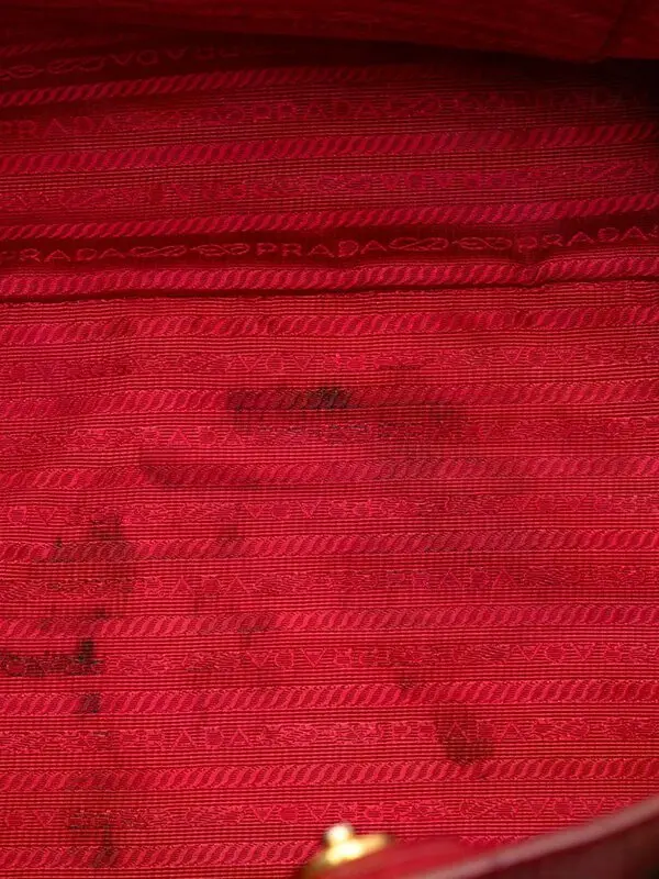 Prada Vittelo Daino Open Convertible Tote Satchel - Red