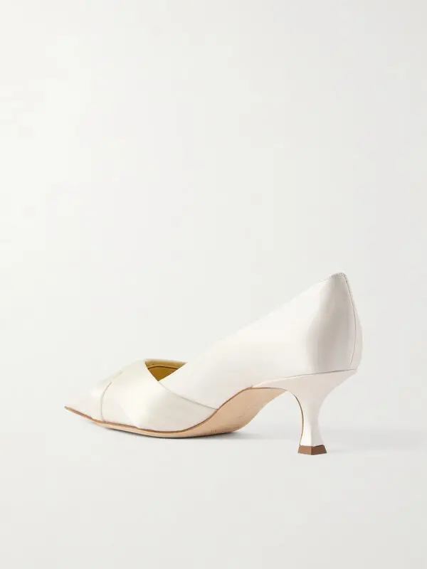 Manolo Blahnik Vieralo 50 Satin Pumps