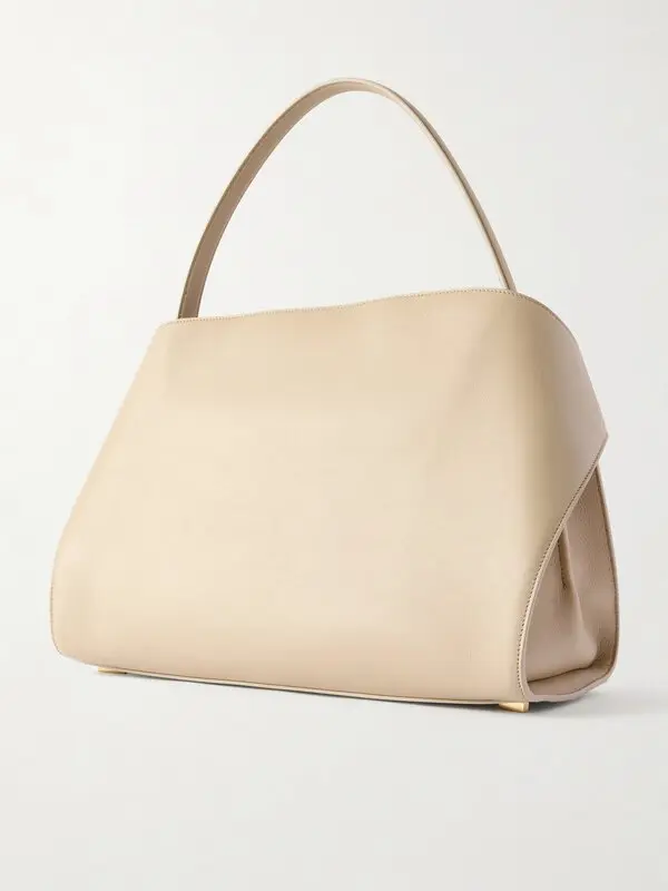 FERRAGAMO Hug Medium Leather Tote - Neutrals