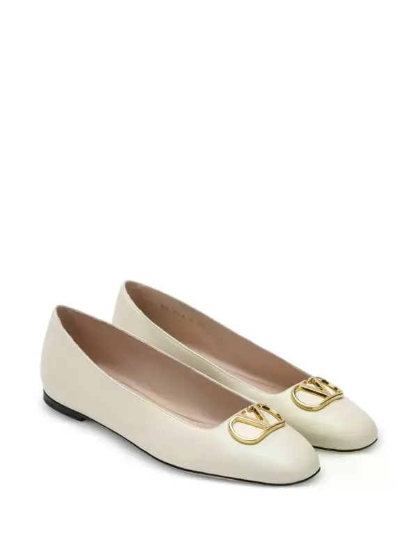 Valentino Garavani Vlogo Signature Leather Ballet Flats - Neutrals