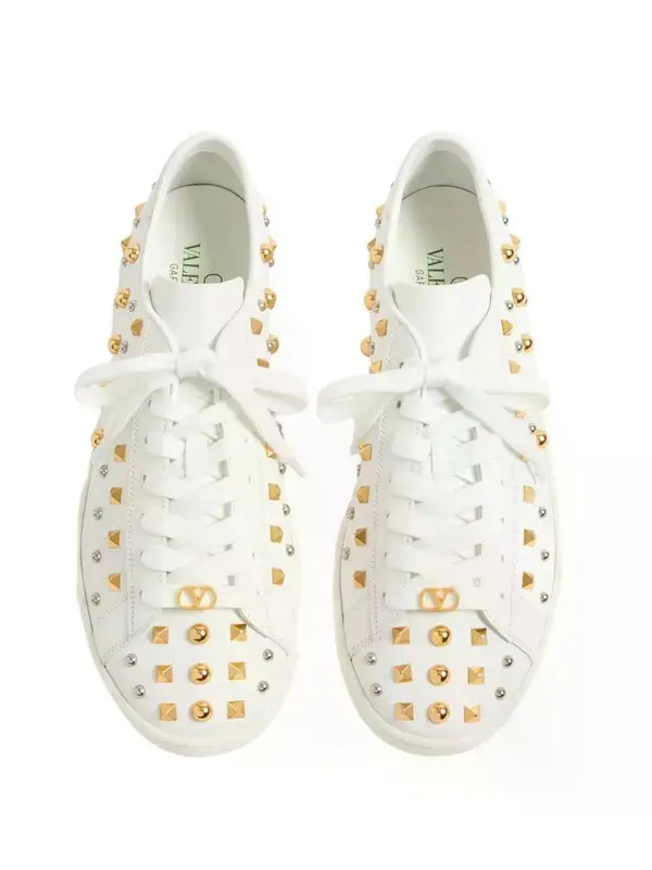 Valentino Garavani Royco Nappa Calfskin Sneakers With Stud Detail - White
