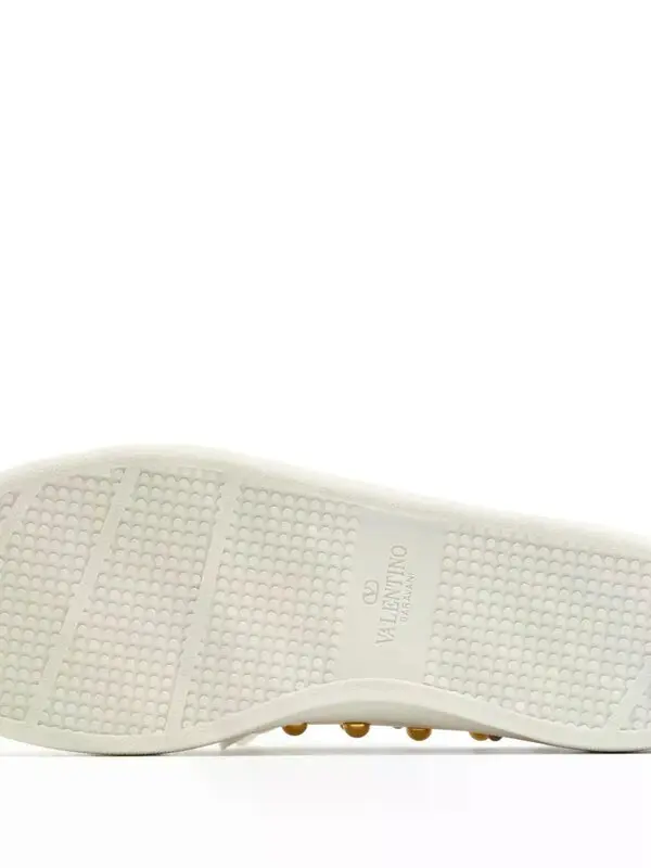 Valentino Garavani Royco Nappa Calfskin Sneakers With Stud Detail - White