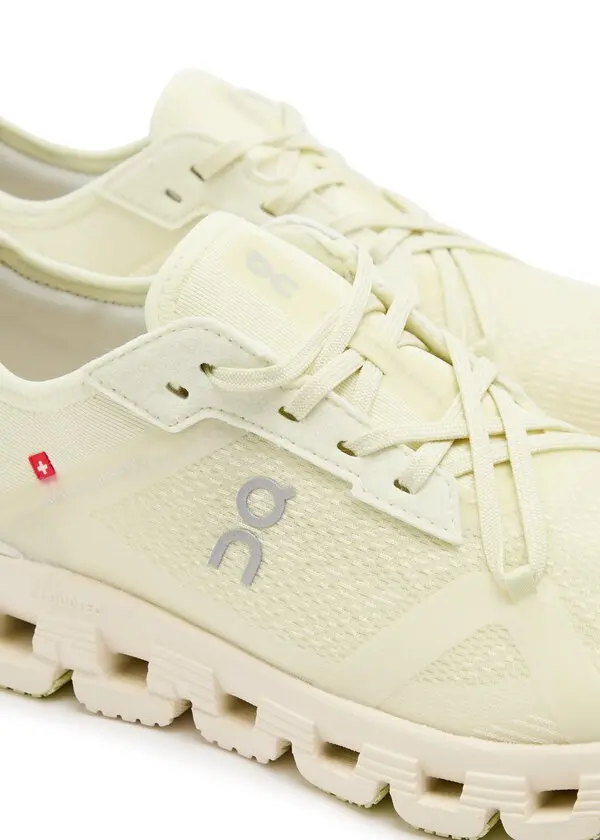 On Cloud X 4 Panelled Mesh-knit Sneakers - White