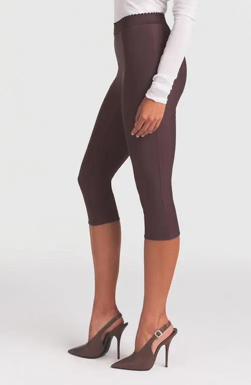 SKIMS High-waist Capri Pants - Raisin