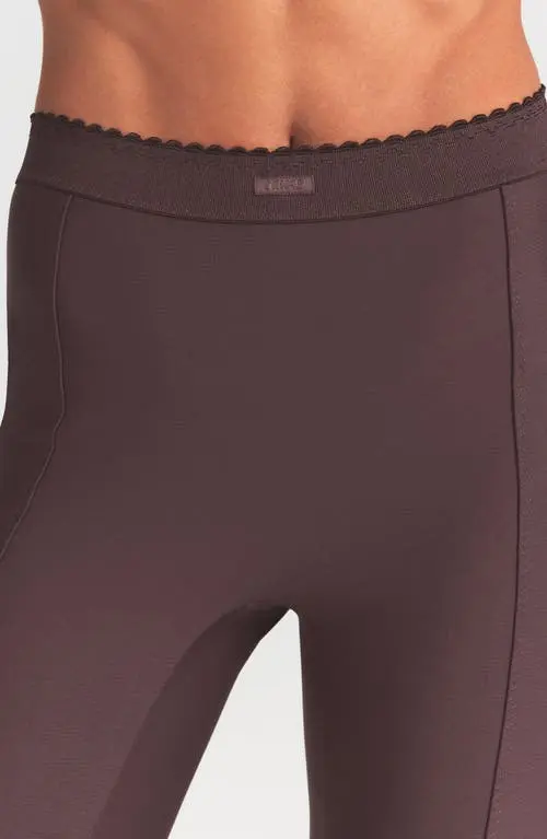 SKIMS High-waist Capri Pants - Raisin