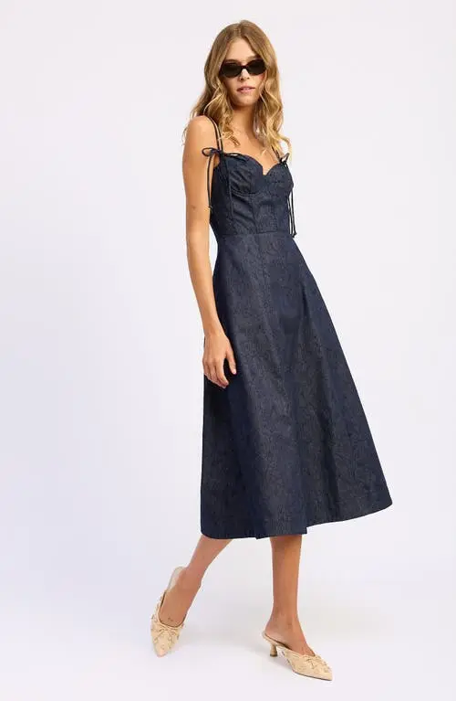 EN SAISON Darby Sweetheart Neck Midi Dress