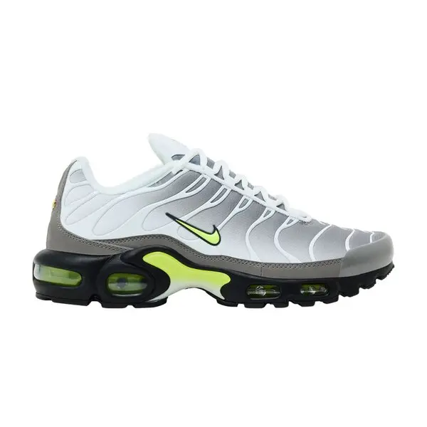 Nike Air Max Plus Sneakers - Yellow