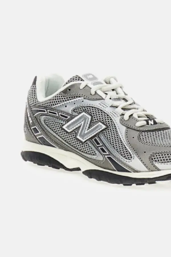 NEW BALANCE 204 Sneakers - Grey