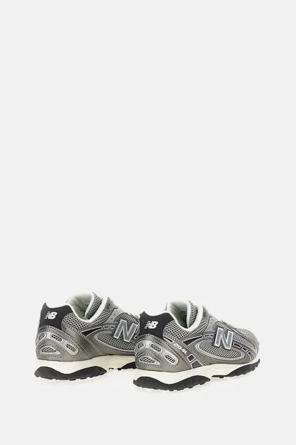NEW BALANCE 204 Sneakers - Grigio
