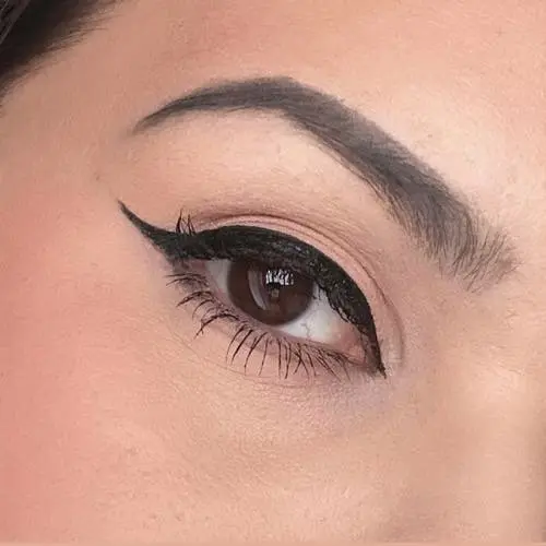 REINA REBELDE Liquid Eyeliner