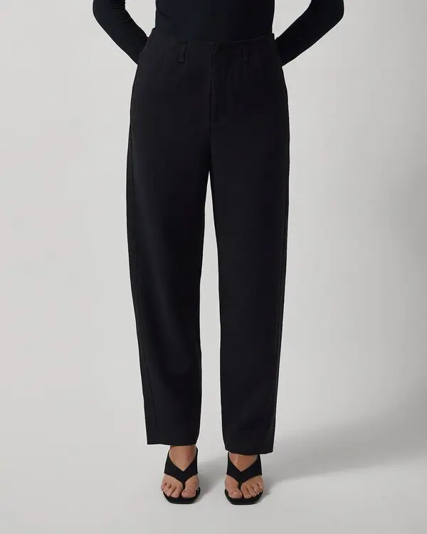 WAKAKUU Cocoon Trousers
