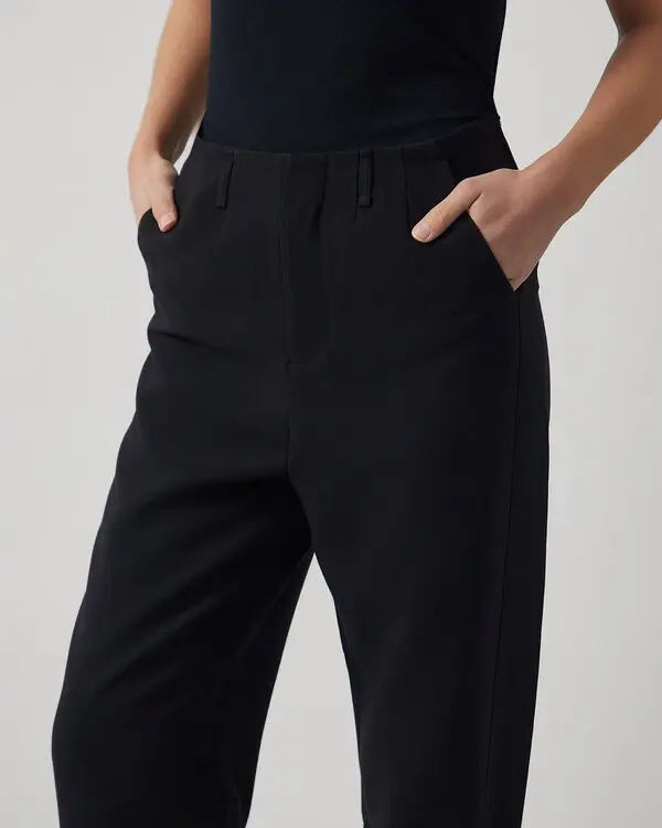 WAKAKUU Cocoon Trousers