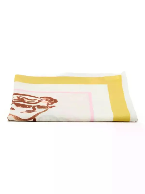 Closed Graphic-print Scarf