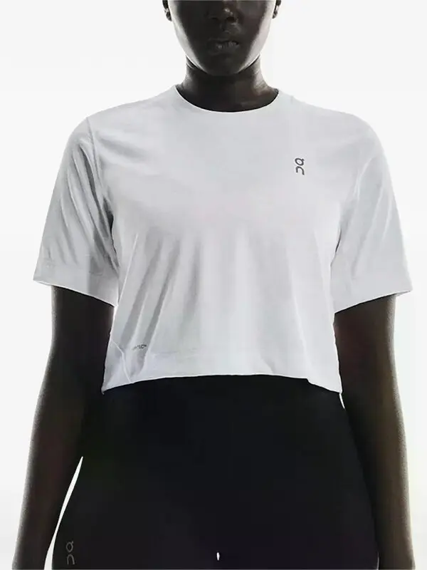 On Cropped T-shirt
