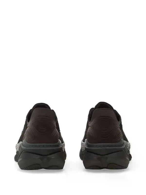 Clarks Pace Wave Detail Lace-up Sneakers