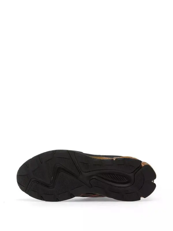 Asics Gel-quantum 180 Viii Low-top Sneakers - Black