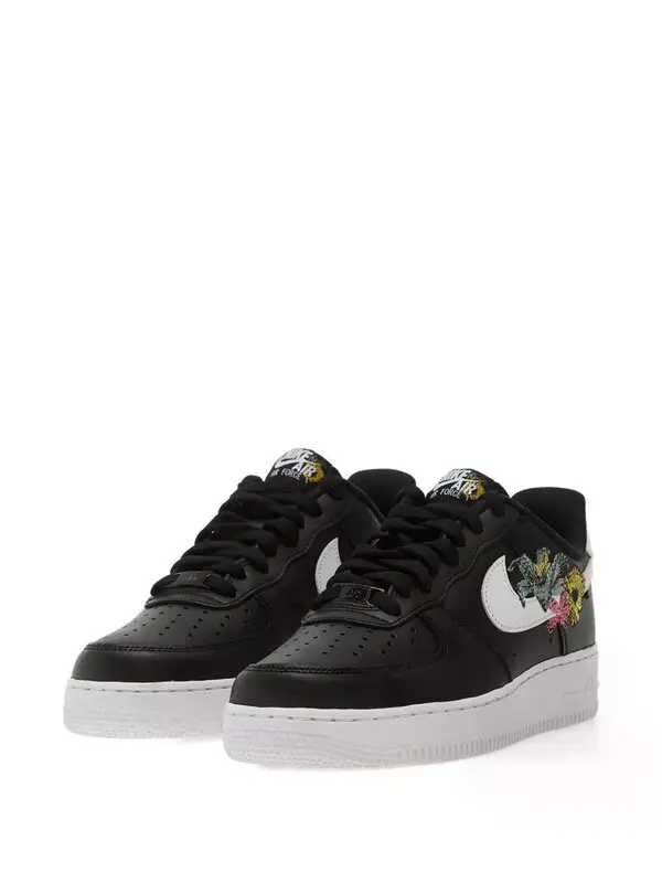 Nike Air Force 1 '07 Sneakers